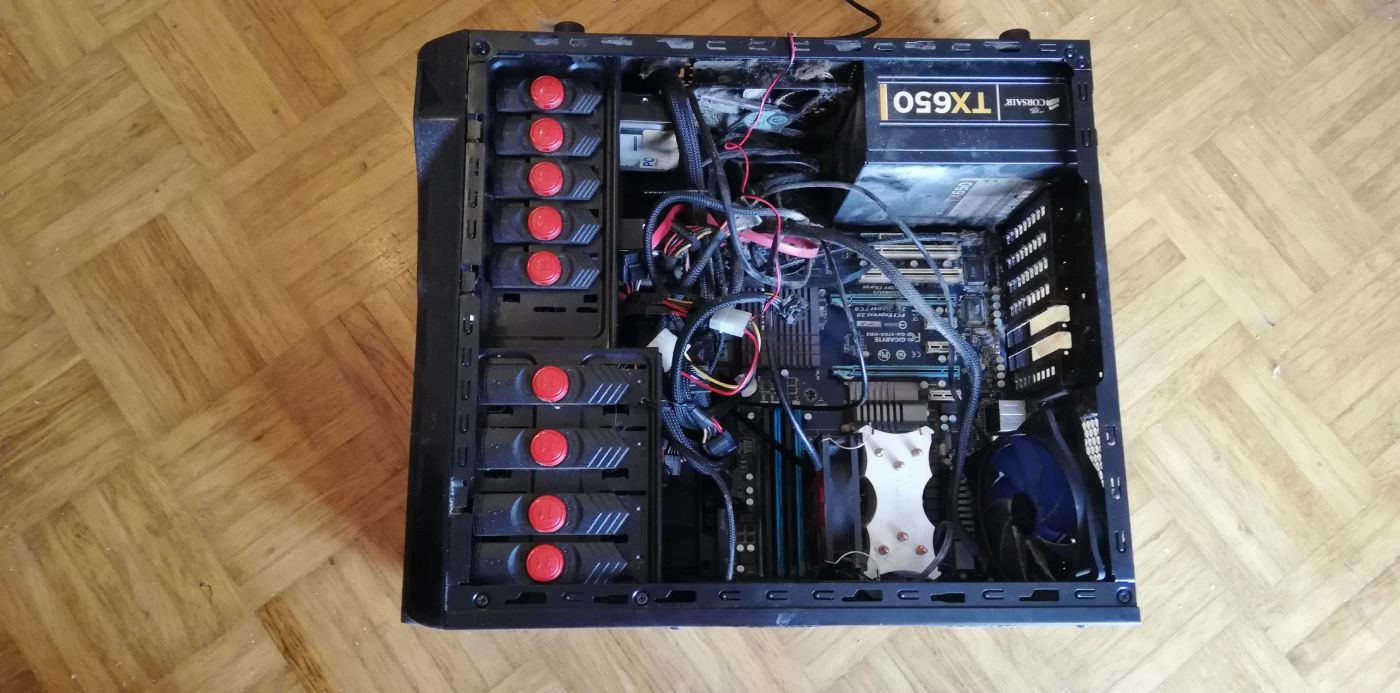 Clean PC Case – Diary of Dennis